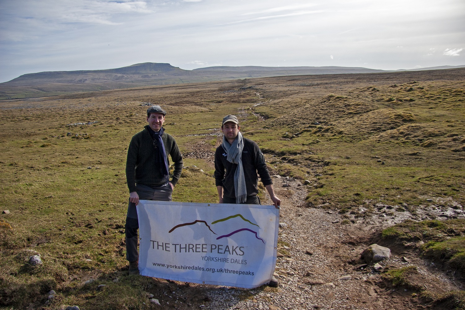 Glencroft scarf raises £1,100 to support the Yorkshire Dales Three ...